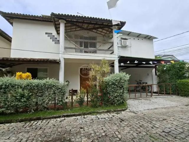Casa / Sobrado em Condomínio para Locação em Lauro de Freitas/BA Buraquinho 3 Quartos