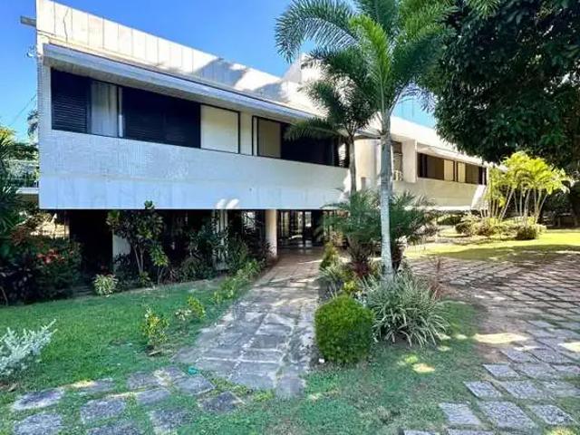 Casa / Sobrado em Condomínio para Locação em Lauro de Freitas/BA Portão 4 Quartos