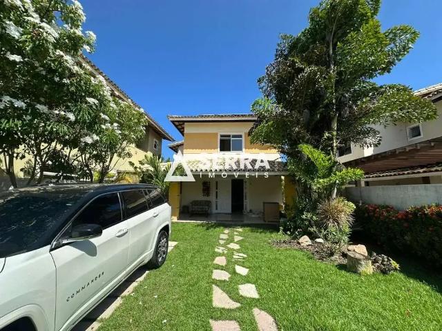 Casa / Sobrado em Condomínio para Locação em Lauro de Freitas/BA Recreio Ipitanga 4 Quartos