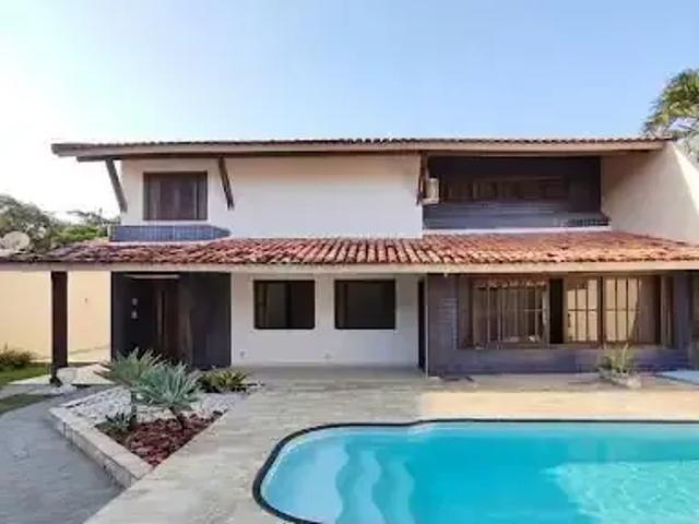 Casa / Sobrado em Condomínio para Locação em Lauro de Freitas/BA Vilas do Atlantico 5 Quartos
