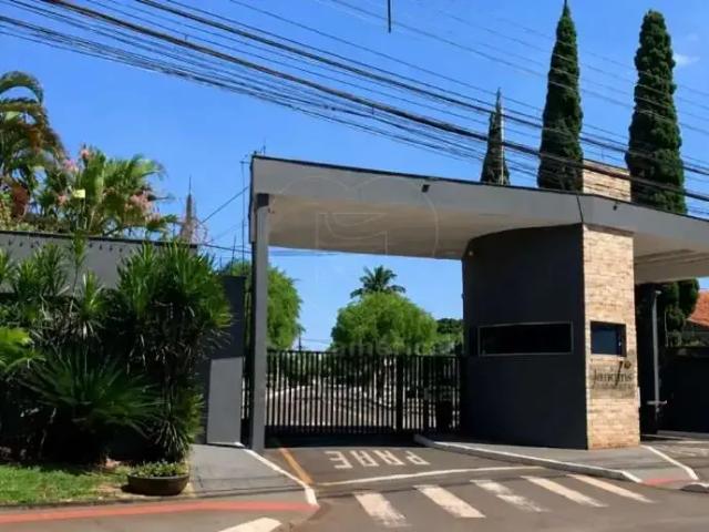 Casa / Sobrado em Condomínio para Locação em Londrina/PR Aeroporto 3 Quartos