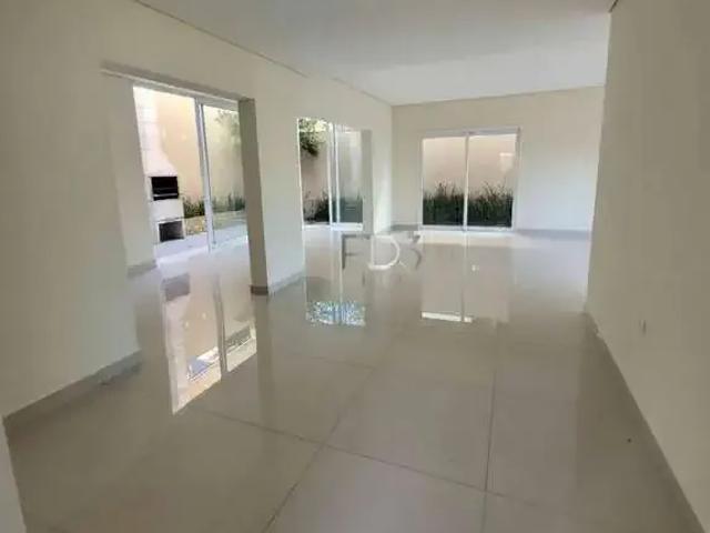 Casa / Sobrado em Condomínio para Locação em Londrina/PR Esperança 4 Quartos