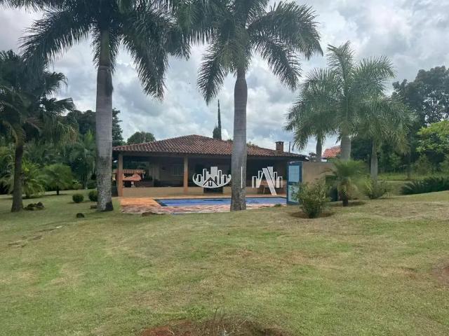 Casa / Sobrado em Condomínio para Locação em Londrina/PR Estância Bom Tempo 3 Quartos