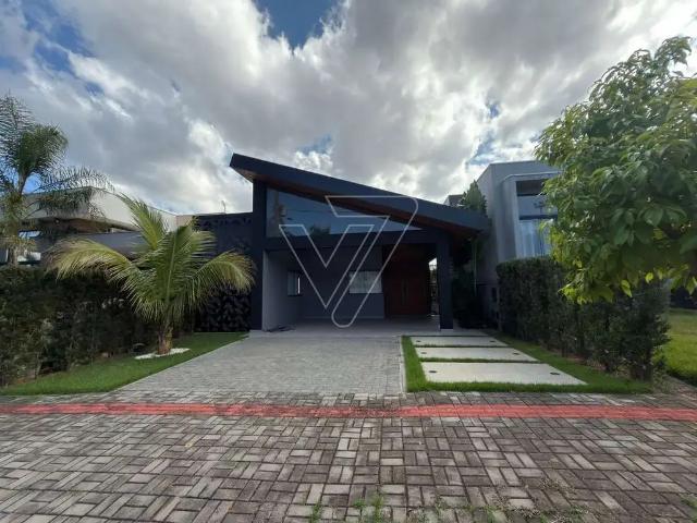 Casa / Sobrado em Condomínio para Locação em Londrina/PR Gleba Simon Frazer 3 Quartos