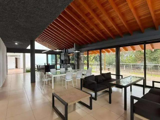 Casa / Sobrado em Condomínio para Locação em Londrina/PR Recanto do Salto 3 Quartos