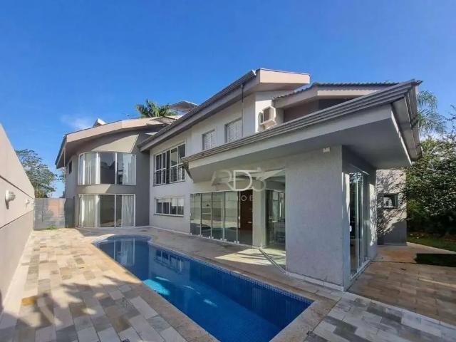 Casa / Sobrado em Condomínio para Locação em Londrina/PR Vivendas do Arvoredo 4 Quartos