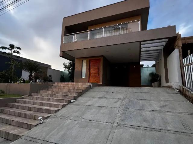 Casa / Sobrado em Condomínio para Locação em Manaus/AM Ponta Negra 4 Quartos