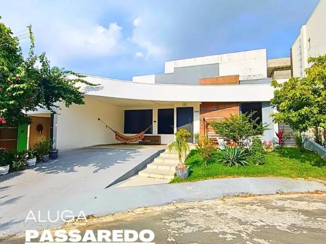 Casa / Sobrado em Condomínio para Locação em Manaus/AM Ponta Negra 4 Quartos
