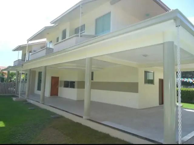 Casa / Sobrado em Condomínio para Locação em Manaus/AM Ponta Negra 4 Quartos