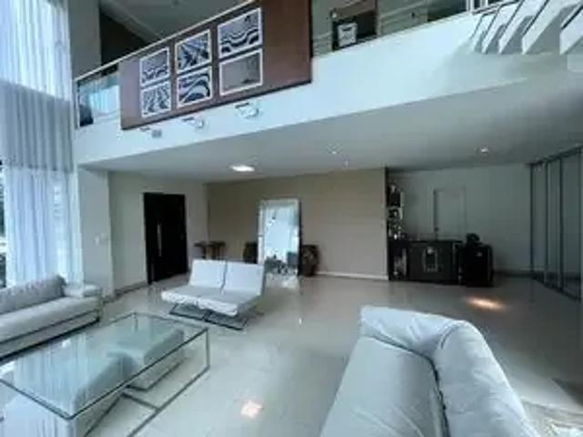 Casa / Sobrado em Condomínio para Locação em Manaus/AM Ponta Negra 5 Quartos
