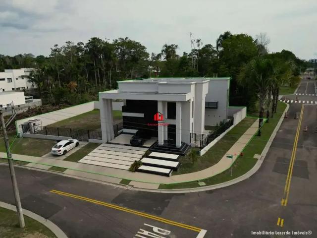 Casa / Sobrado em Condomínio para Locação em Manaus/AM Ponta Negra 3 Quartos