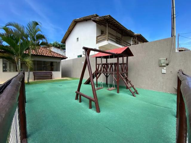 Casa / Sobrado em Condomínio para Locação em Macaé/RJ Granja dos Cavaleiros 3 Quartos