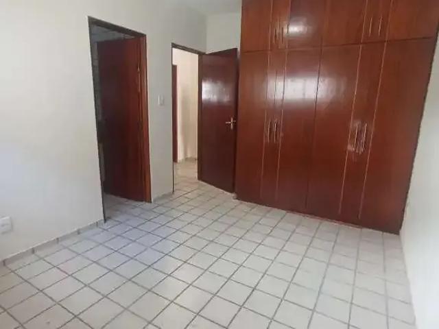 Casa / Sobrado em Condomínio para Locação em Maceió/AL Jardim Petrópolis 4 Quartos
