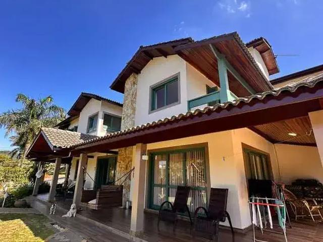 Casa / Sobrado em Condomínio para Locação em Mairiporã/SP Parque Petrópolis 6 Quartos