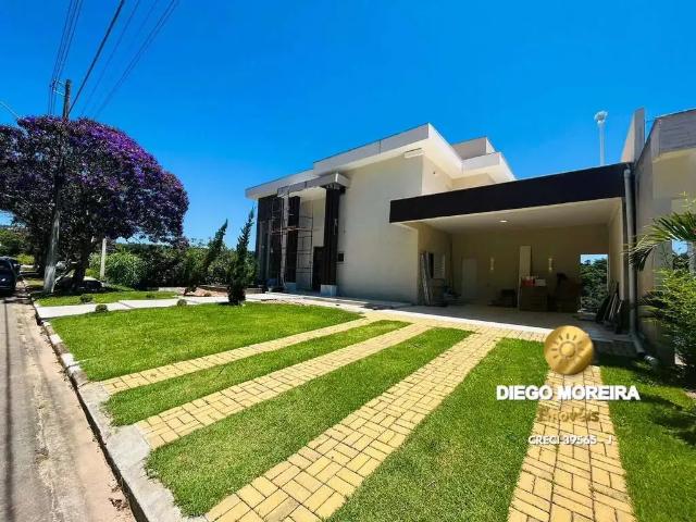 Casa / Sobrado em Condomínio para Locação em Mairiporã/SP Santa Inês 4 Quartos