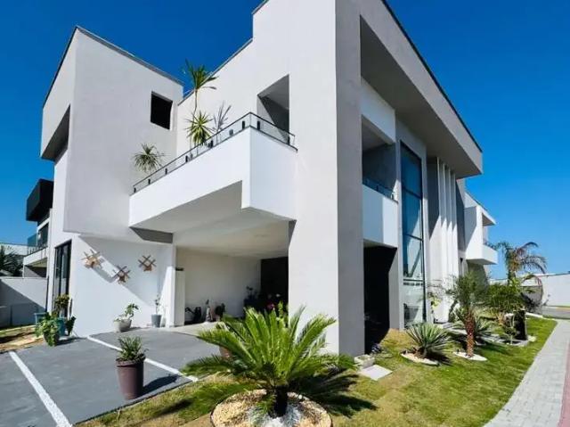 Casa / Sobrado em Condomínio para Locação em Maricá/RJ Cajueiros Itaipuaçu 5 Quartos