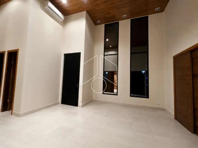 Casa / Sobrado em Condomínio para Locação em Marília/SP Residencial Vale Verde 4 Quartos