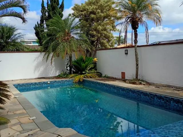 Casa / Sobrado em Condomínio para Locação em Mogi das Cruzes/SP Aruã 3 Quartos