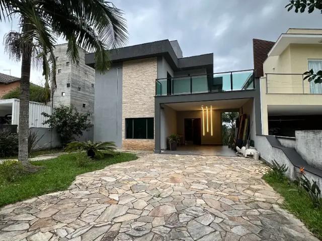 Casa / Sobrado em Condomínio para Locação em Mogi das Cruzes/SP Aruã 3 Quartos
