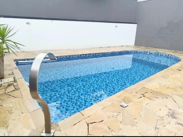 Casa / Sobrado em Condomínio para Locação em Mogi das Cruzes/SP Aruã 4 Quartos