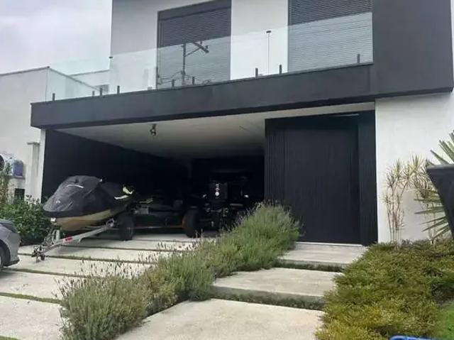 Casa / Sobrado em Condomínio para Locação em Mogi das Cruzes/SP Botujuru 3 Quartos