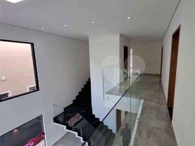 Casa / Sobrado em Condomínio para Locação em Mogi das Cruzes/SP Botujuru 3 Quartos