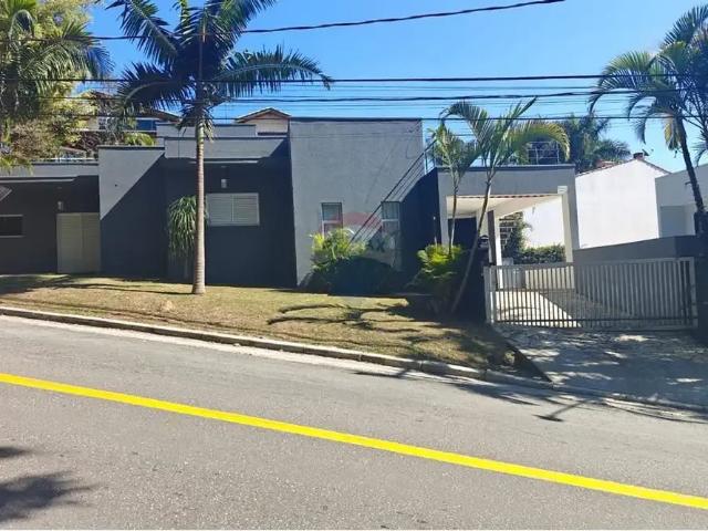 Casa / Sobrado em Condomínio para Locação em Mogi das Cruzes/SP Parque Residencial Itapeti 3 Quartos