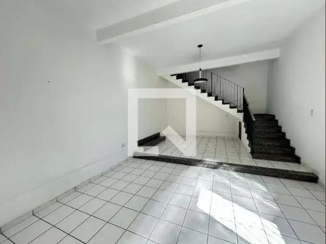 Casa / Sobrado em Condomínio para Locação em Nilópolis/RJ Da Mina 2 Quartos