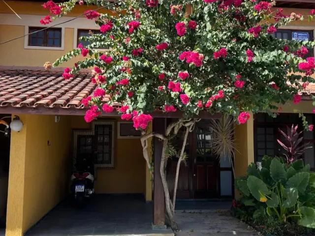 Casa / Sobrado em Condomínio para Locação em Niterói/RJ Serra Grande 2 Quartos
