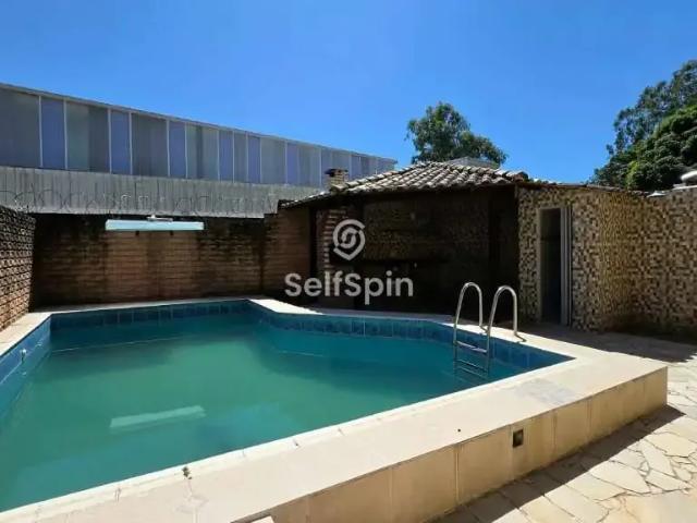 Casa / Sobrado em Condomínio para Locação em Niterói/RJ Várzea das Moças 6 Quartos