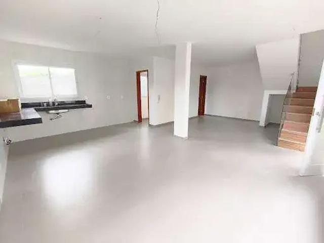 Casa / Sobrado em Condomínio para Locação em Nova Friburgo/RJ Braunes 3 Quartos