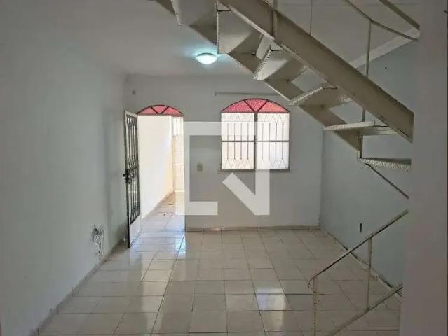Casa / Sobrado em Condomínio para Locação em Nova Iguaçu/RJ Boa Vista 2 Quartos