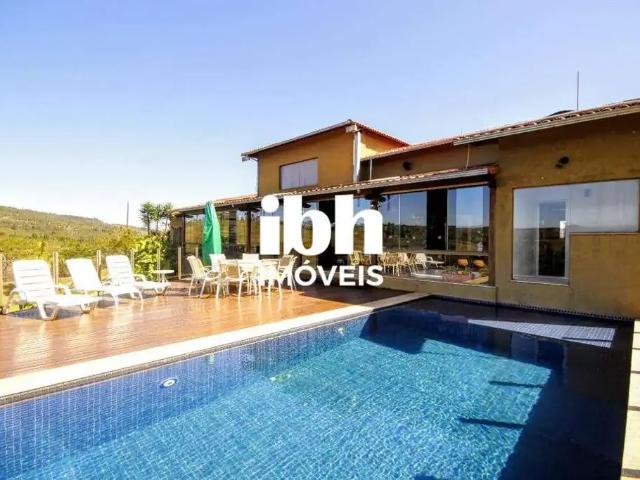 Casa / Sobrado em Condomínio para Locação em Nova Lima/MG Vila Alpina 7 Quartos