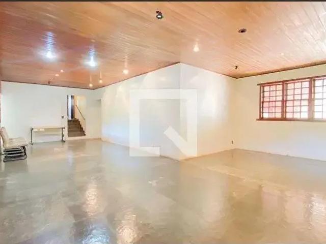 Casa / Sobrado em Condomínio para Locação em Nova Lima/MG Vila Del Rey 3 Quartos