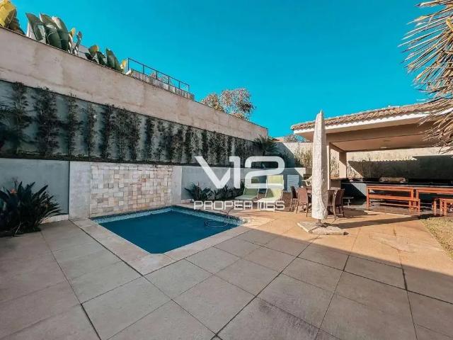 Casa / Sobrado em Condomínio para Locação em Nova Lima/MG Alphaville 4 Quartos