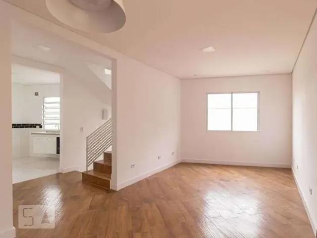 Casa / Sobrado em Condomínio para Locação em Osasco/SP Umuarama 3 Quartos