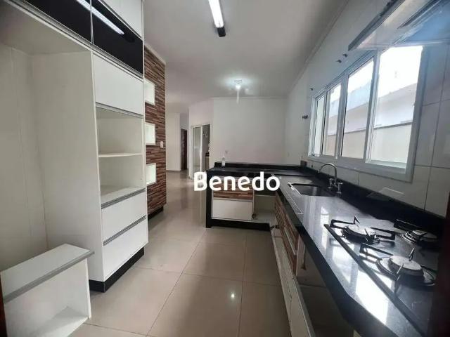 Casa / Sobrado em Condomínio para Locação em Paulínia/SP João Aranha 3 Quartos
