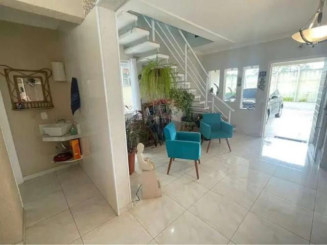 Casa / Sobrado em Condomínio para Locação em Peruíbe/SP Balneário Três Marias 4 Quartos