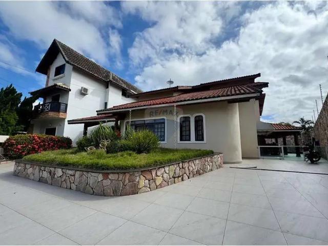 Casa / Sobrado em Condomínio para Locação em Peruíbe/SP Estancia São Jose 5 Quartos
