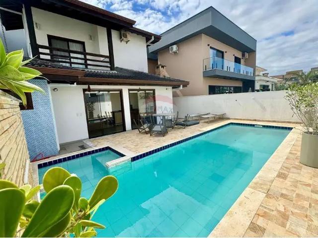 Casa / Sobrado em Condomínio para Locação em Peruíbe/SP Parque Balneário Oásis 3 Quartos