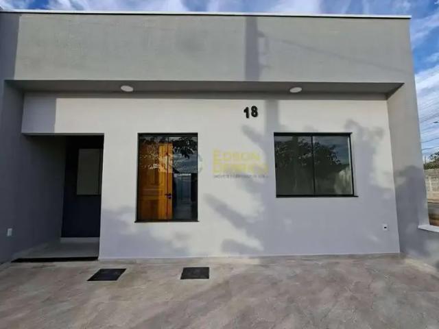 Casa / Sobrado em Condomínio para Locação em Pindamonhangaba/SP Condomínio Residencial e Comercial Laguna 3 Quartos