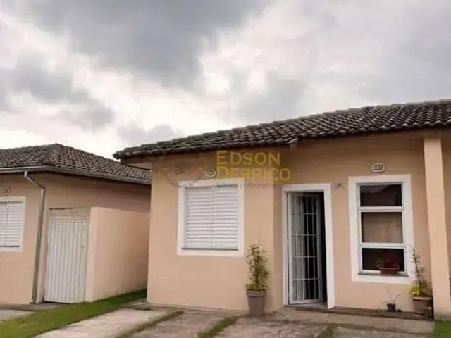 Casa / Sobrado em Condomínio para Locação em Pindamonhangaba/SP Loteamento Industrial Água Preta 2 Quartos