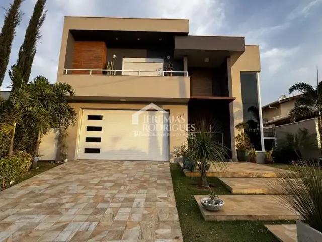 Casa / Sobrado em Condomínio para Locação em Pindamonhangaba/SP Loteamento Residencial Reserva dos Lagos 3 Quartos