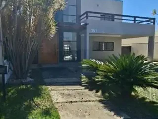 Casa / Sobrado em Condomínio para Locação em Pindamonhangaba/SP Loteamento Residencial Reserva dos Lagos 3 Quartos