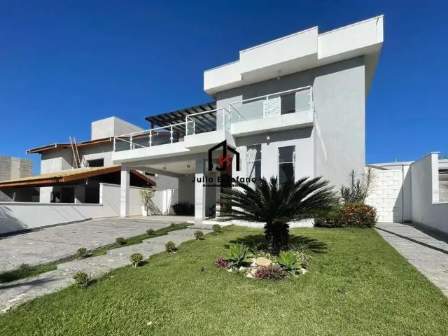 Casa / Sobrado em Condomínio para Locação em Pindamonhangaba/SP Loteamento Residencial Reserva dos Lagos 4 Quartos