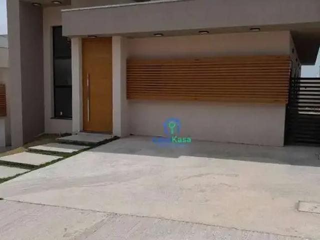 Casa / Sobrado em Condomínio para Locação em Pindamonhangaba/SP Parque Lago Azul 3 Quartos