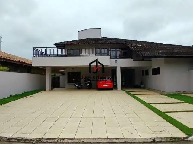 Casa / Sobrado em Condomínio para Locação em Pindamonhangaba/SP Socorro 4 Quartos