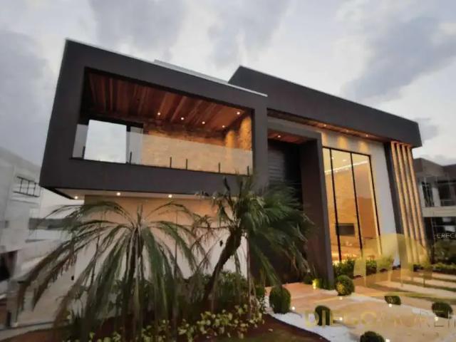 Casa / Sobrado em Condomínio para Locação em Piracaia/SP Vila Biarritz 10 Quartos