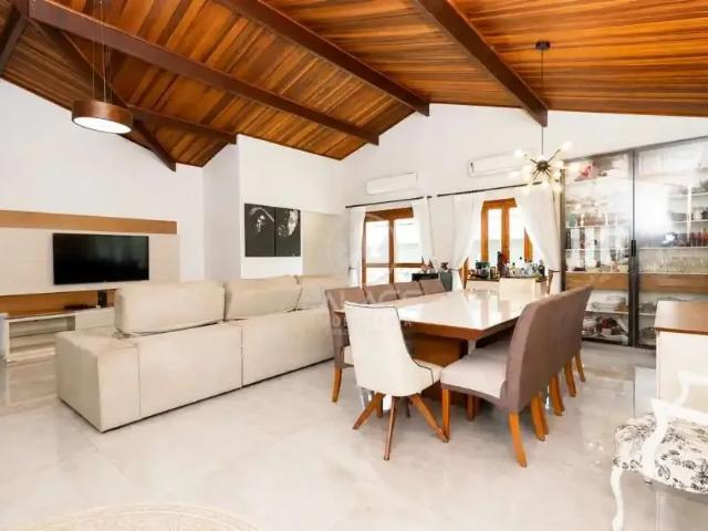 Casa / Sobrado em Condomínio para Locação em Piracicaba/SP Monte Alegre 4 Quartos