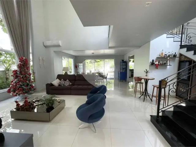 Casa / Sobrado em Condomínio para Locação em Piracicaba/SP Monte Alegre 4 Quartos